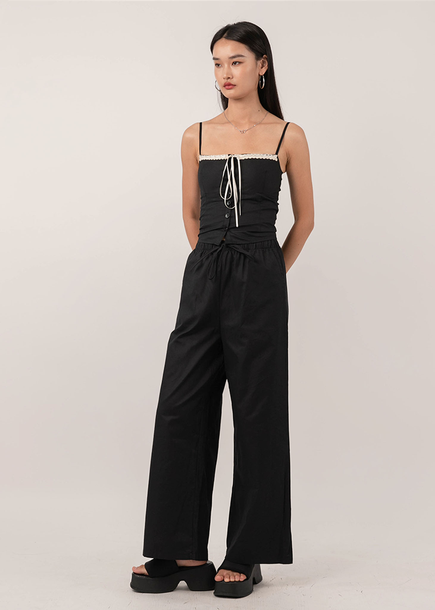 Seaside Straight Cut Pants in Black | 6STYLE