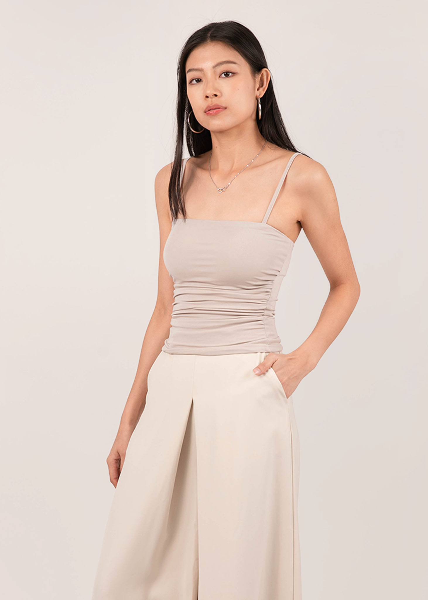 Ultra Soft Ruched Spag Top in Light Taupe | 6STYLE