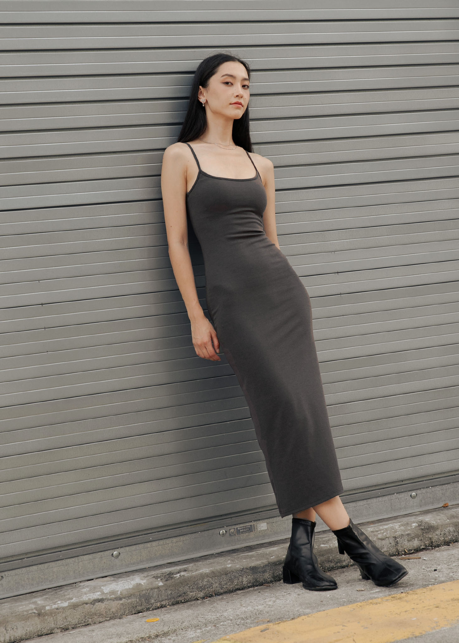 Best of Basics Maxi Dress in Charcoal Grey | 6STYLE