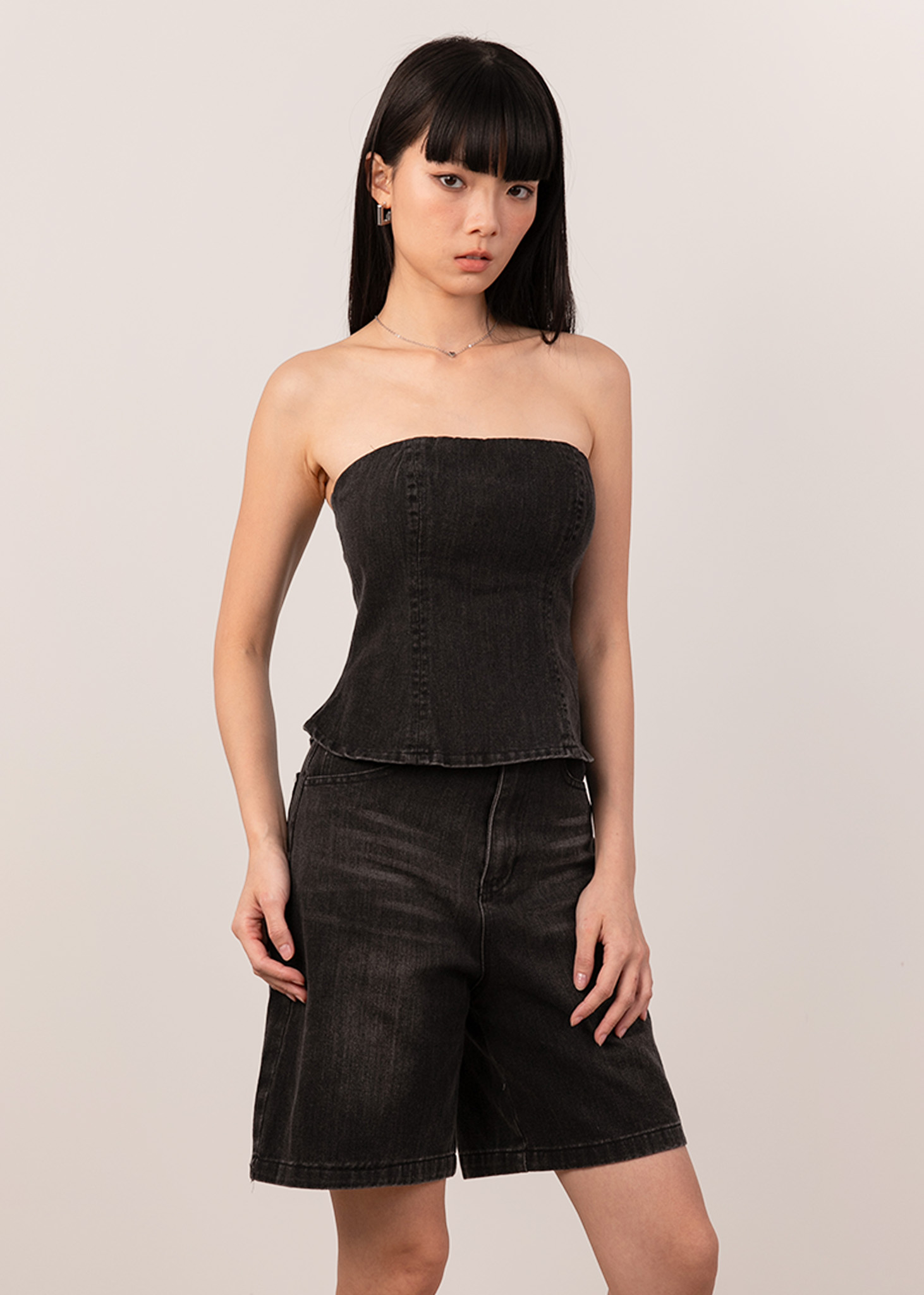 Jennie Denim Peplum Top in Black | 6STYLE