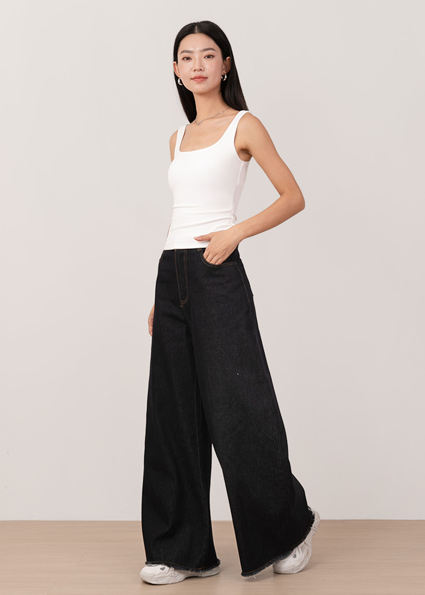 Gravity Straight Cut Jeans V2 in Midnight | 6STYLE